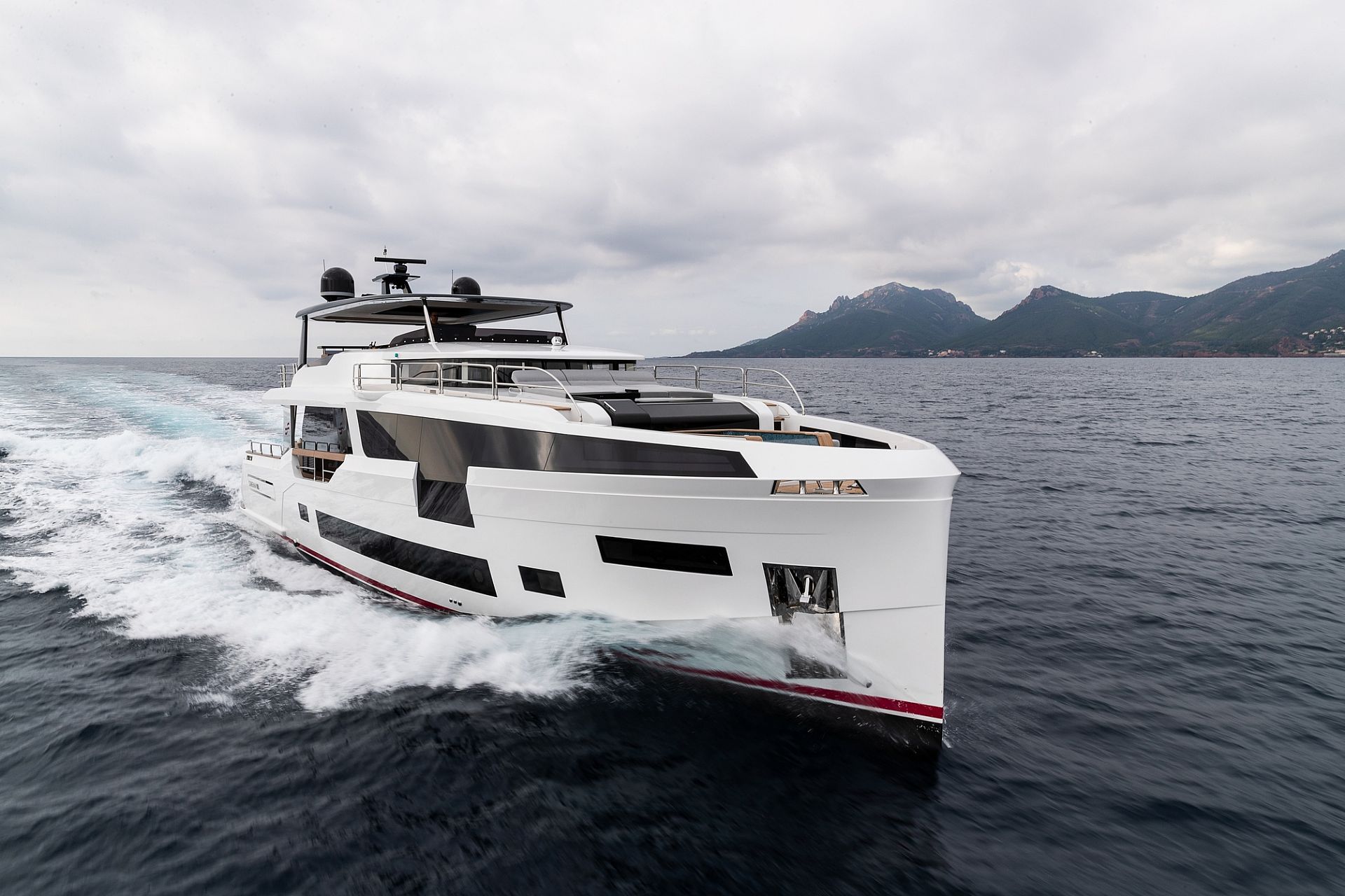 Sirena Yachts Sirena 88 - 2022