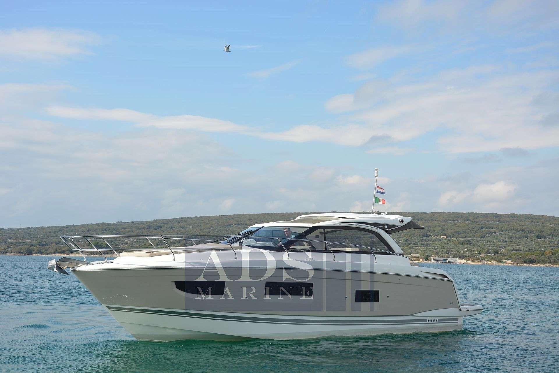 Jeanneau boats for sale