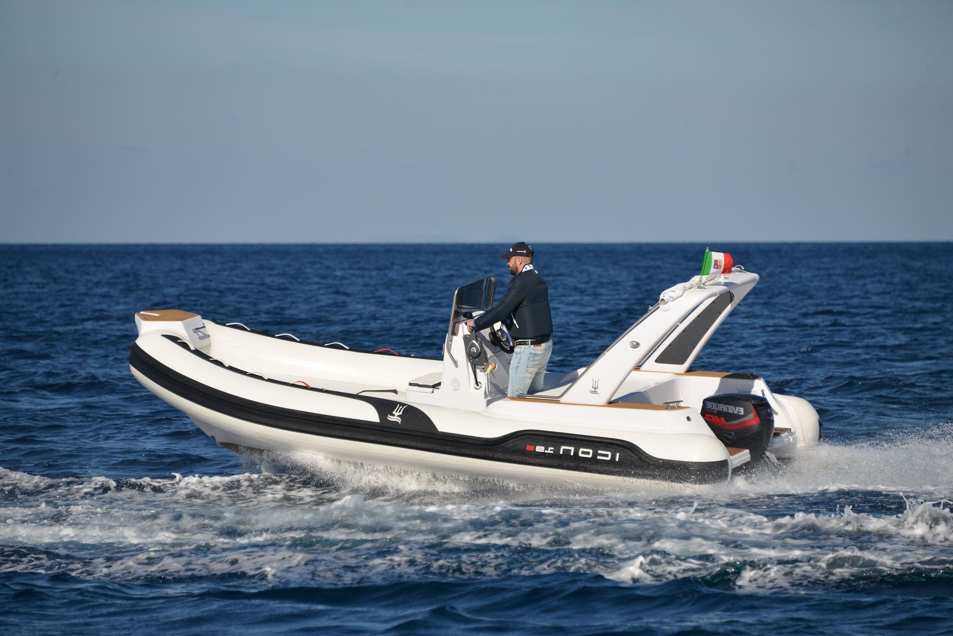 Home Inflatables Icon Gommoni ICON 19S - HYPALON View All Photos