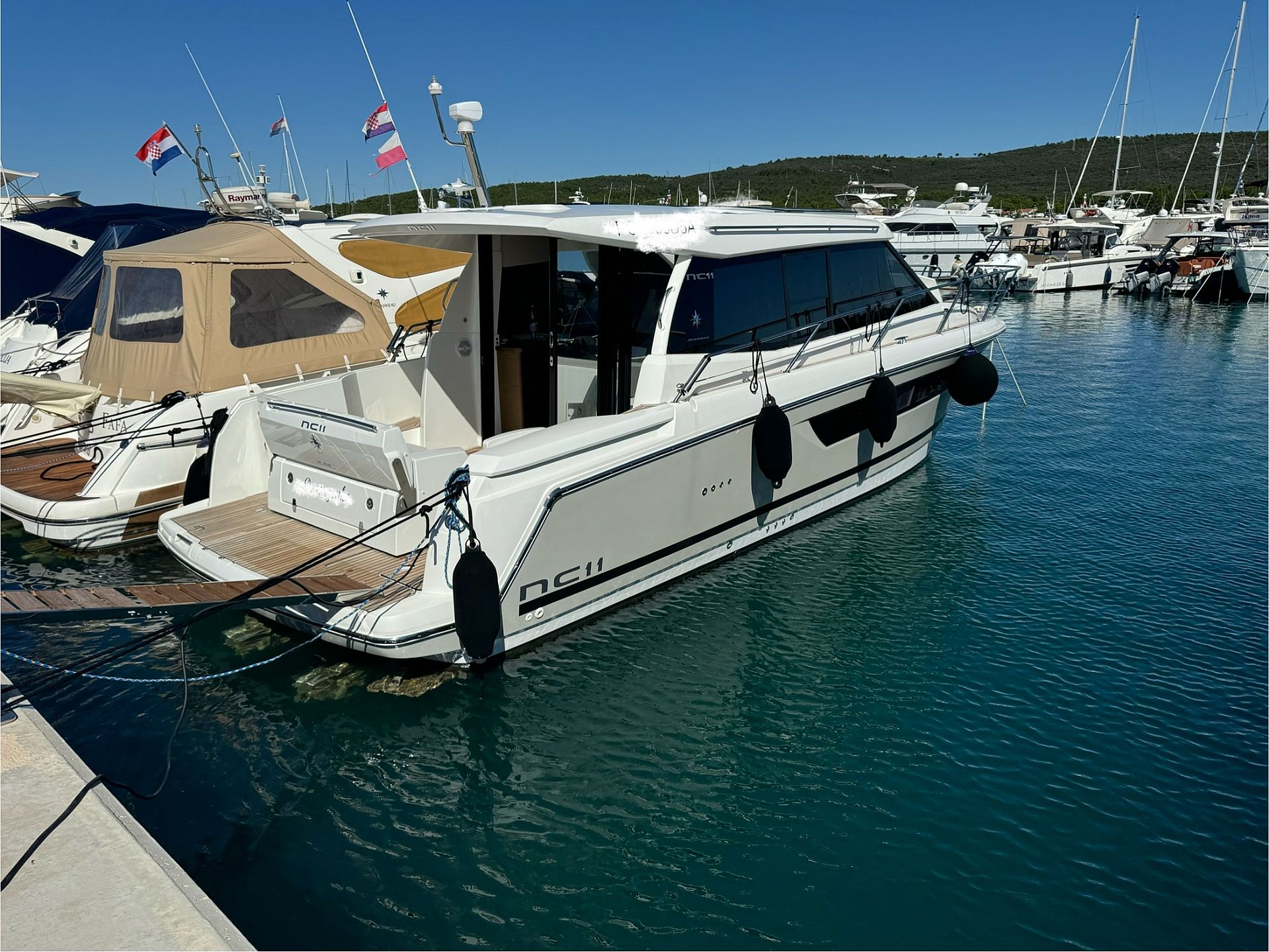 Jeanneau boats for sale