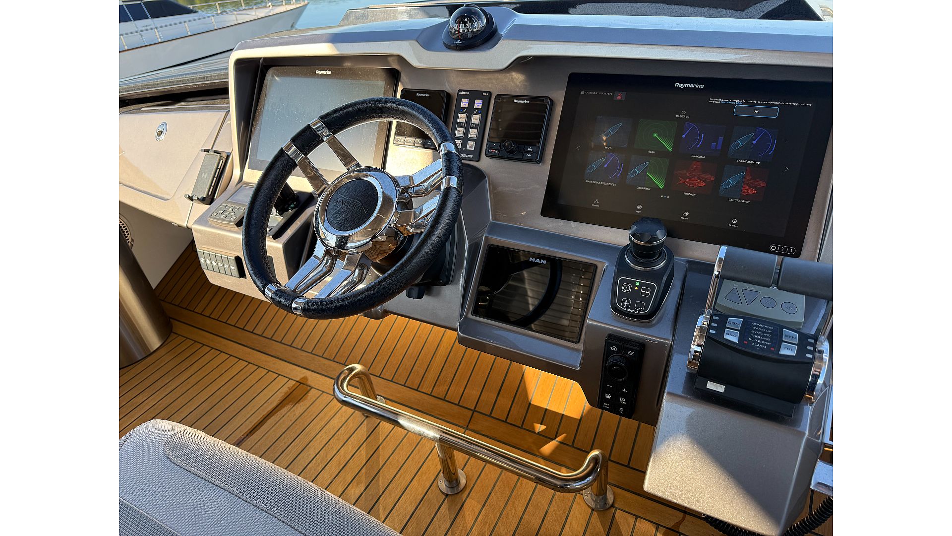 Galeon 700 Sky - 2021 - for sale: 2600000.-EUR