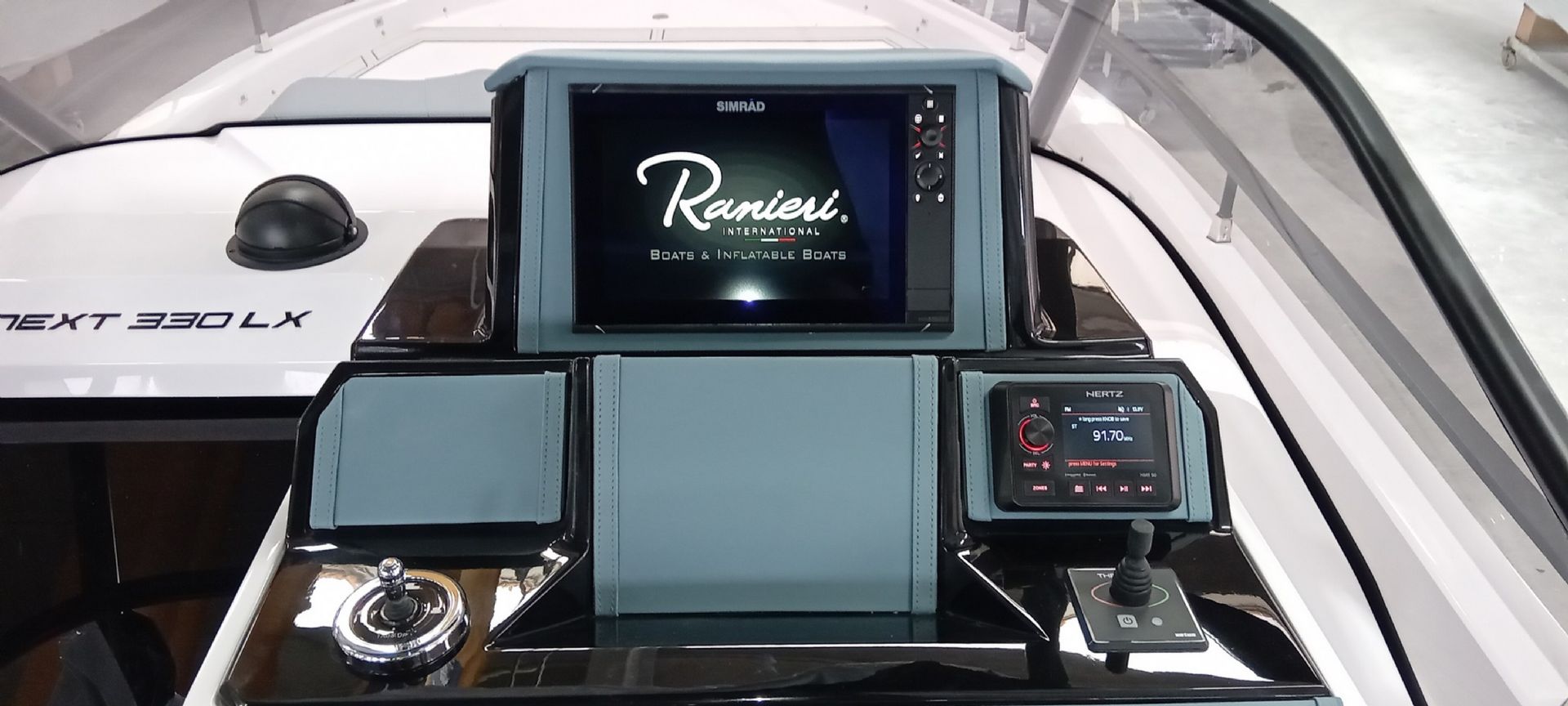 Ranieri International Next 330 LX V dobavi - 2025